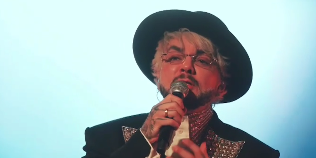 Филипп Киркоров исполнил песню на стихи Марии Захаровой